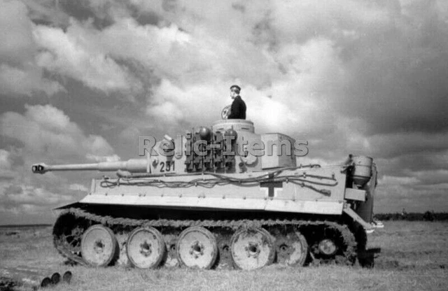 WW2 PICTURE PHOTO German Tiger I Tank armored commander out battlefield ...