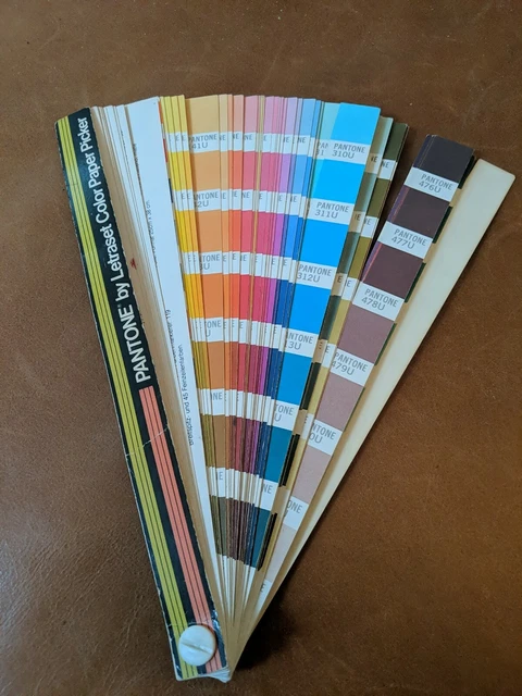 PANTONE BY LETRASET Color Paper Picker EUR 34,58 - PicClick DE