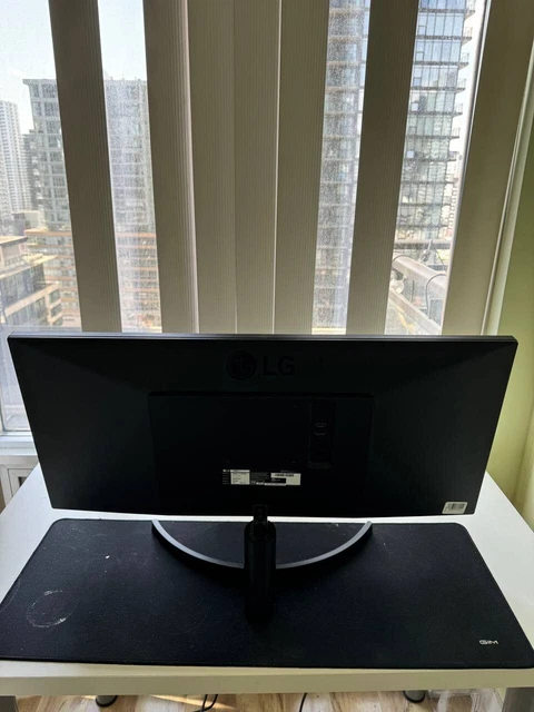 LG ULTRAWIDE 29WK50S-P 29 inch Widescreen Full HD IPS LED Monitor $230. ...