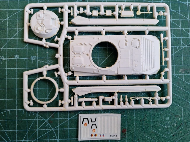 ACE MODELS BMP-2 Infantry Fighting Vehicle 1:72 Scale Model Kit # 72112 ...