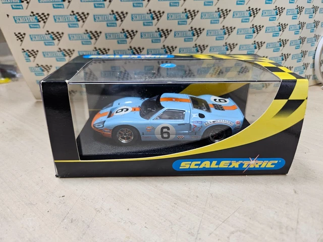 SCALEXTRIC C2404 FORD GT40 1969 BRAND NEW OLD SHOP STOCK £65.00 ...
