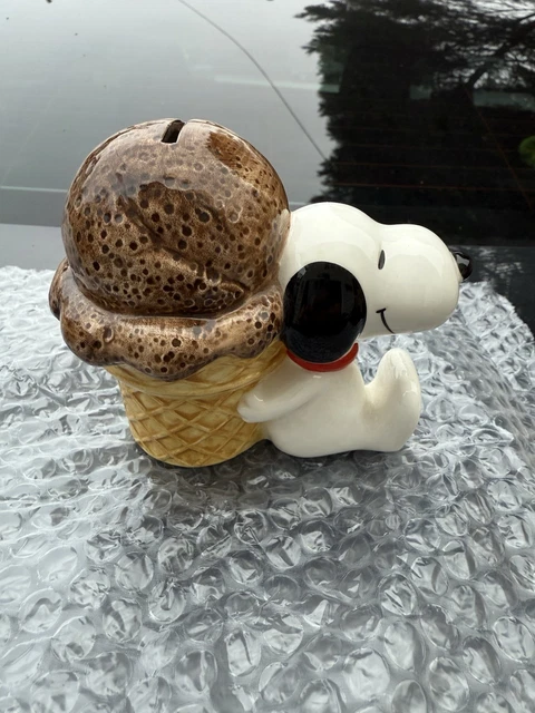 RARE VINTAGE SNOOPY PEANUTS Ice Cream Cone Bank Junk Food Series 1966 ...