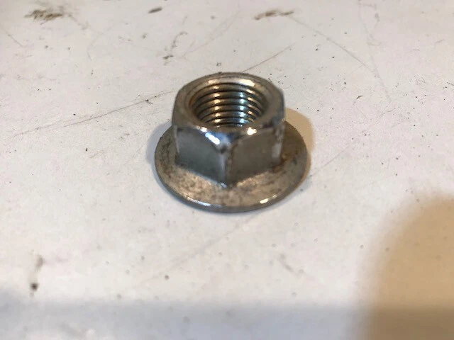 HONDA BF5A 5HP Short Shaft Outboard 1998 - Flywheel Nut £9.99 - PicClick UK