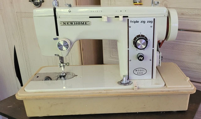 VINTAGE JANOME 'NEW Home' 888 Sewing Machine Triple Zig Zag with foot ...