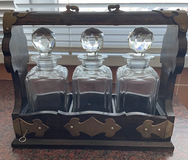 ANTIQUE OAK/BRASS 3 Matching Crystal Decanter Tantalus Set with Lock ...