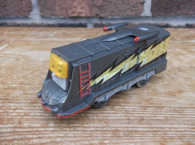 THOMAS THE TANK Engine & Friends Trackmaster Revolution MOTORIZED ...