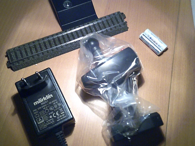MARKLIN 66201 + Joystick + Anschlussgleis /rail branchement EUR 17,00 ...