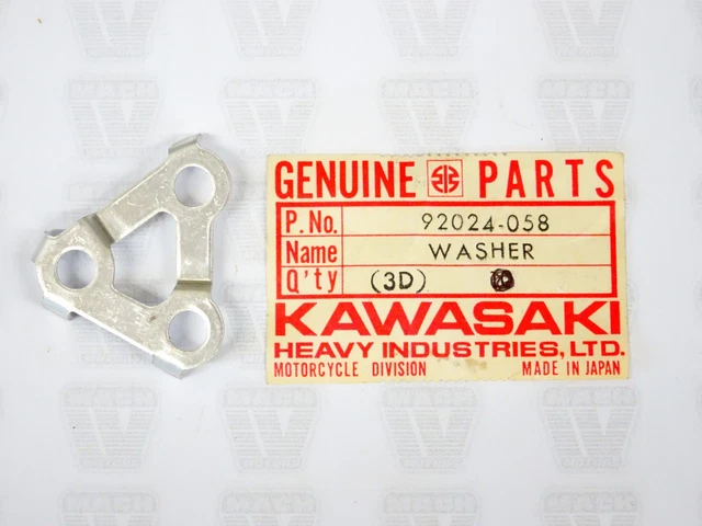 KAWASAKI NOS NEW 92024-058 Oil Pump Lock Washer H1 H2 S1 S2 S3 KH KH500 KH400 EUR 23,41 ...
