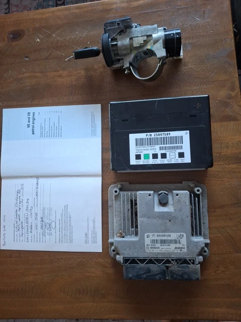 HOLDEN VE UTE BCM ECU KIT SUIT AUTO 2008 Model Commodore Parts $80.00 ...