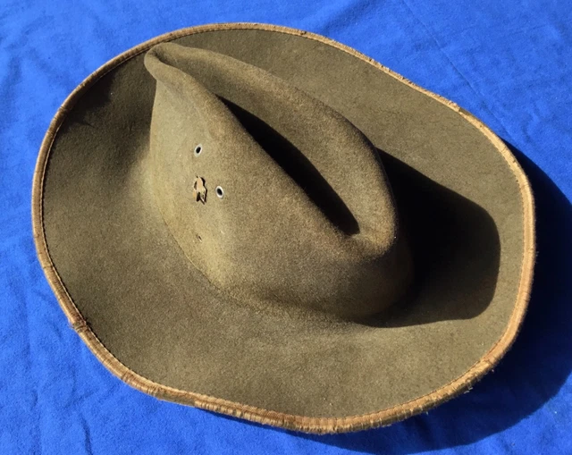 ORIGINAL AUSTRALIAN WWII Diggers, Seen Service Felt Military Slouch hat ...