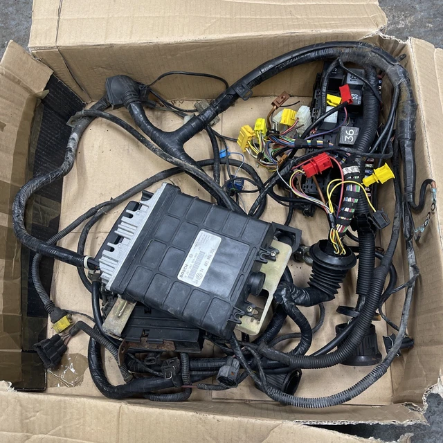 VW GOLF MK3 VR6 AAA COMPLETE ENGINE WIRING LOOM ECU Fuse box key ...