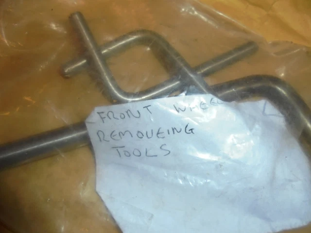 ARIEL ARROW AND leader front wheel removal kit £18.00 - PicClick UK