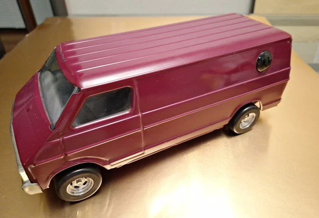 VINTAGE 70S ERTL Pressed Steel Dodge Custom Purple Van Moon Windows USA ...