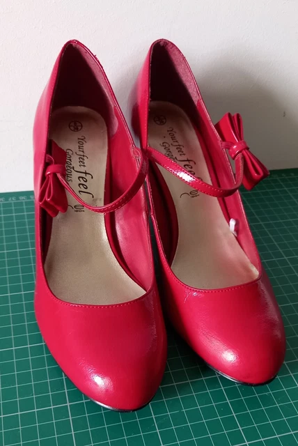 NEW LOOK RED Faux Patent Mary Jane Courts Style Round Toe Heels 6 £14. ...