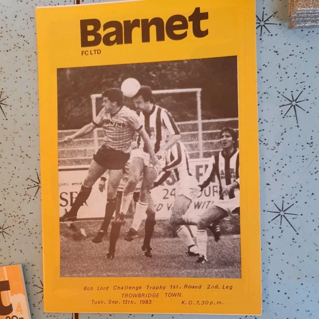 BARNET FC 1980'S programmes x5 Bundle includes Manchester United 1982 £ ...