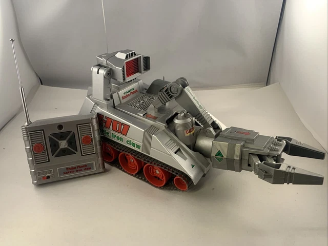 RADIO SHACK Z-707 Battle Iron Claw Vehicle R/C Vintage 1980s £500.00 ...
