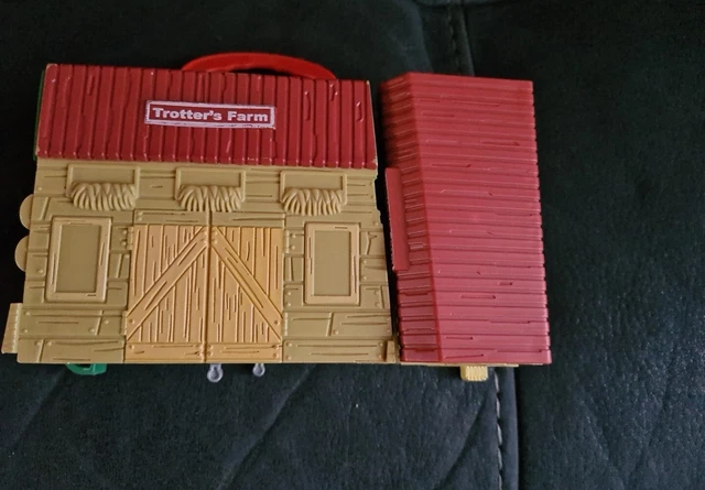 THOMAS THE TANK Engine Take n Play Trotters Farm Train Track £9.99 ...