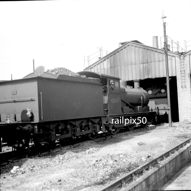 ORIGINAL LARGER RAILWAY NEGATIVE. Steam loco 65565 Kings Lynn Shed ...