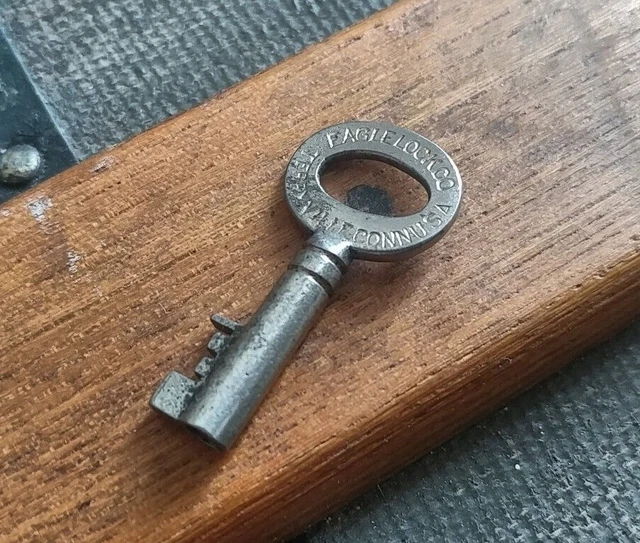*EAGLE SKELETON KEY* Number B125 / B 125 *Trunk Locks etc** Antique ...