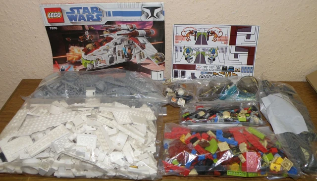 LEGO STAR WARS 7676 Republic Attack Gunship 100% Complete with Figures ...