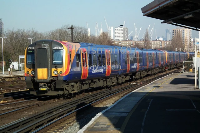 CLASS 450 450104, 4 car EMU, in South West Trains branded SWR at ...