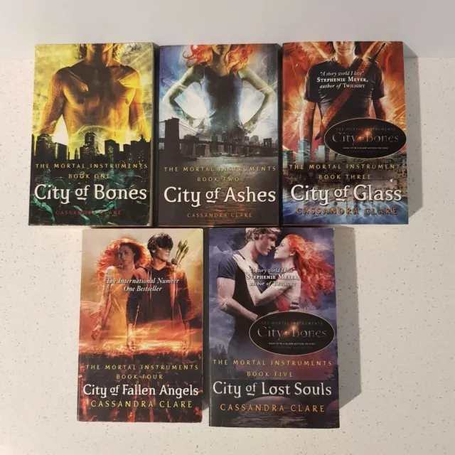 City Of Bones By Cassandra Clare Mortal Instruments Series Books 1 5