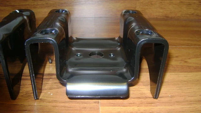 LEAF SPRING AXLE Mounts Multileaf 67-69 Camaro Firebird Nova multi leaf ...