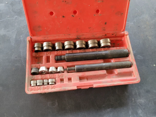 SNAP-ON TOOLS USA A157B Bushing Driver Set in PB20 Red Hard Case USA £ ...