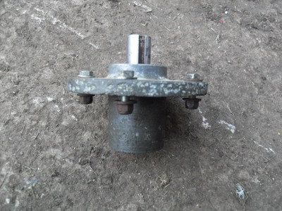COUNTAX SHORT Shaft Bearing Housing, Spindle , ( C Series Deck ) FREE ...