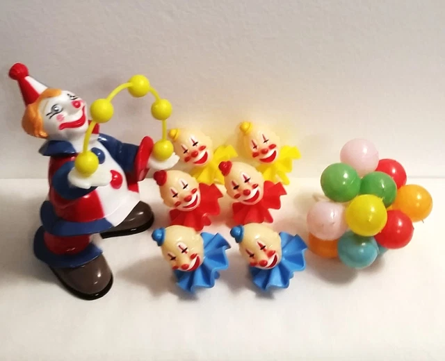 VINTAGE 1977 WILTON Cake Topper Juggling Clown Cake Topper Plastic 8 ...