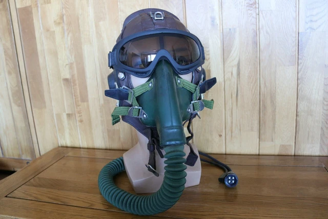 EARLY 1970'S MIG Pilot Flying Helmet, Goggles,Vintage oxygen mask 6502 ...