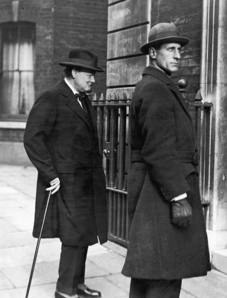 BRITISH STATESMAN WINSTON Churchill With Inspector Walter Thompson Old ...