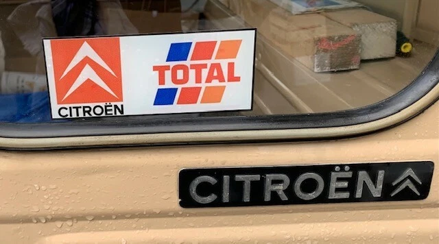 ADHÉSIF STICKER & CITROËN TOTAL années 80 & 90 " pour vitre arrière 2CV ...