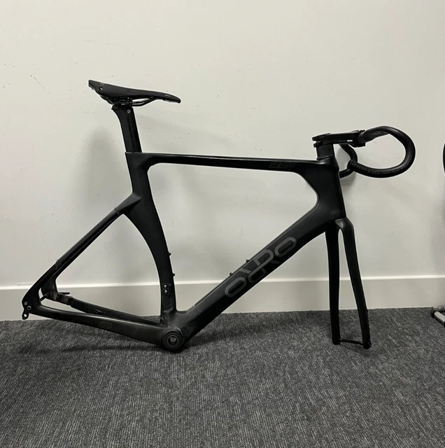 ORRO VENTURI STC Frame 2023 XL Frameset Stealth (Damaged) £104.89 ...
