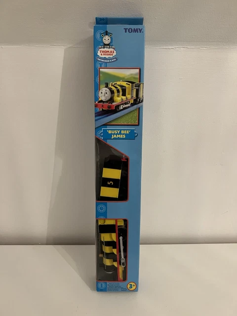 TOMY THOMAS AND Friends Motor Road And Rail Busy Bee James And Truck ...