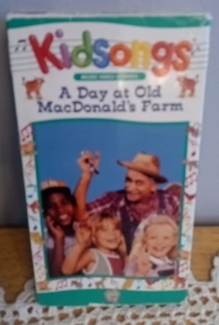 KIDSONGS A DAY at Old MacDonald's Farm VHS Tape Kidvision WB Children's ...