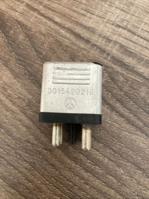 ORIGINAL MERCEDES-BENZ W107 W123 W124 W126 W201 Multifunktionsrelais 0015420219 EUR 9,00 ...