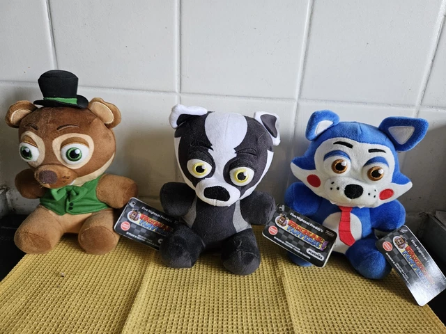 FIVE NIGHTS AT Freddy's Fanverse Plush Set Popgoes Blake Candy Gamestop ...