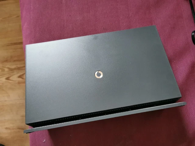 VODAFONE WIFI HUB broadband thg3000 router, opened never used £1.99 ...