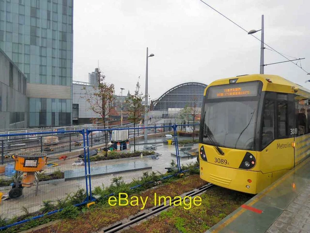 PHOTO 6X4 TRAM 3089A Manchester The tram at Deansgate-Castlefield tram ...