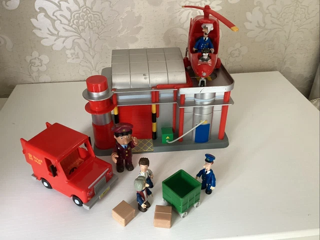 POSTMAN PAT SDS Post Toy Sorting Office Playset Van Helicopter Figures ...