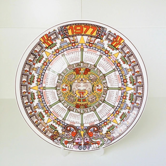 VINTAGE WEDGWOOD 1977 Tonatiuh Calendar Wall Plate Birthday Gift Aztec ...