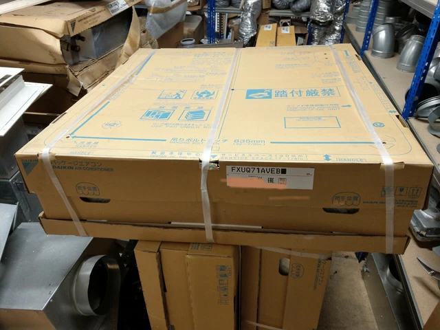 DAIKIN ARIA CONDIZIONATA VRV Unità cassetta interna sotto soffitto FXUQ71A 8Kw NUOVO EUR 867,28 ...