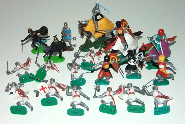VINTAGE TIMPO TOYS Knights Crusaders Diecast Model Soldiers Army Horse ...
