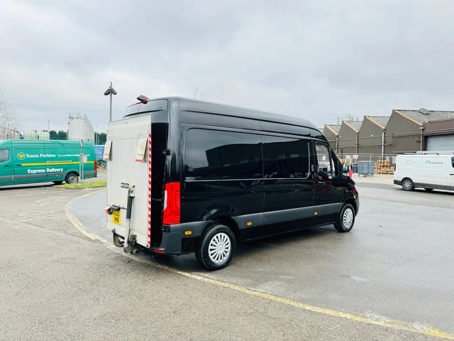 2020 MERCEDES-BENZ SPRINTER BLACK SAT NAV AIR CON REV CAMERA PANEL VAN ...