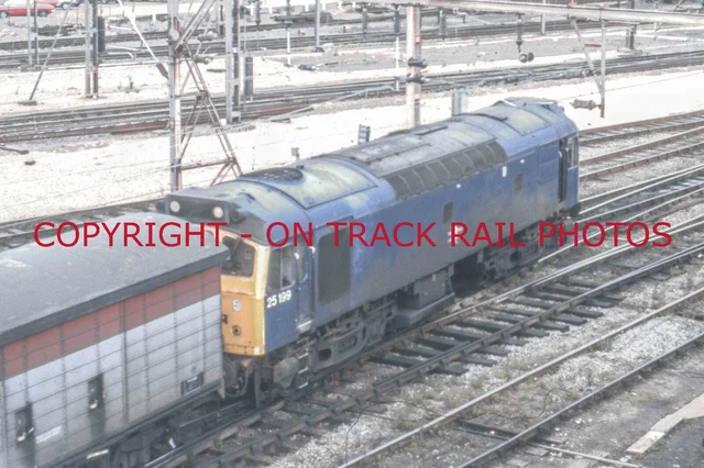 UK RAILWAY PHOTOGRAPH Of Class 25 25199. Rm25-153 £1.70 - PicClick UK
