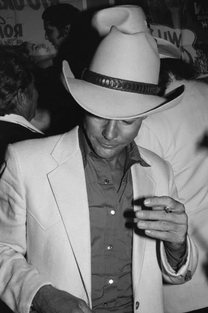ACTOR JAN MICHAEL Vincent Circa 1985 Movie OLD PHOTO $9.00 - PicClick AU