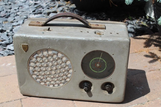 WW2 UNIQUE GERMAN Army Radione Radio model R2H in good looking ...