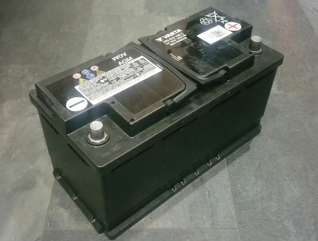ORIGINAL VW AUDI Batterie Varta AGM 12V 92AH 520A 7P0915105C 22kW /2017 ...
