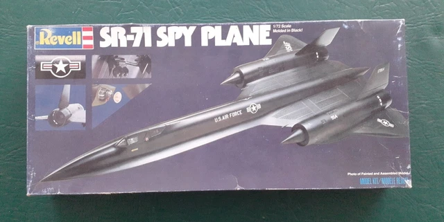REVELL SR-71 BLACKBIRD SPY PLANE 1/72 model kit £15.00 - PicClick UK